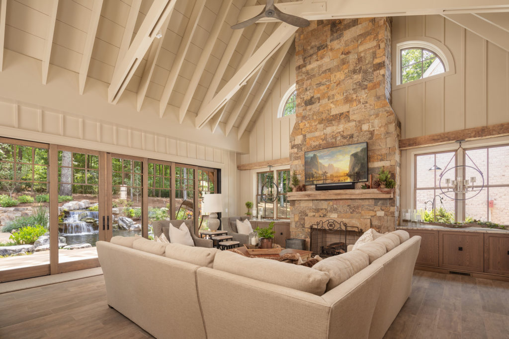 Rustic Craftsman Farmhouse - GERRARD BUILDERS