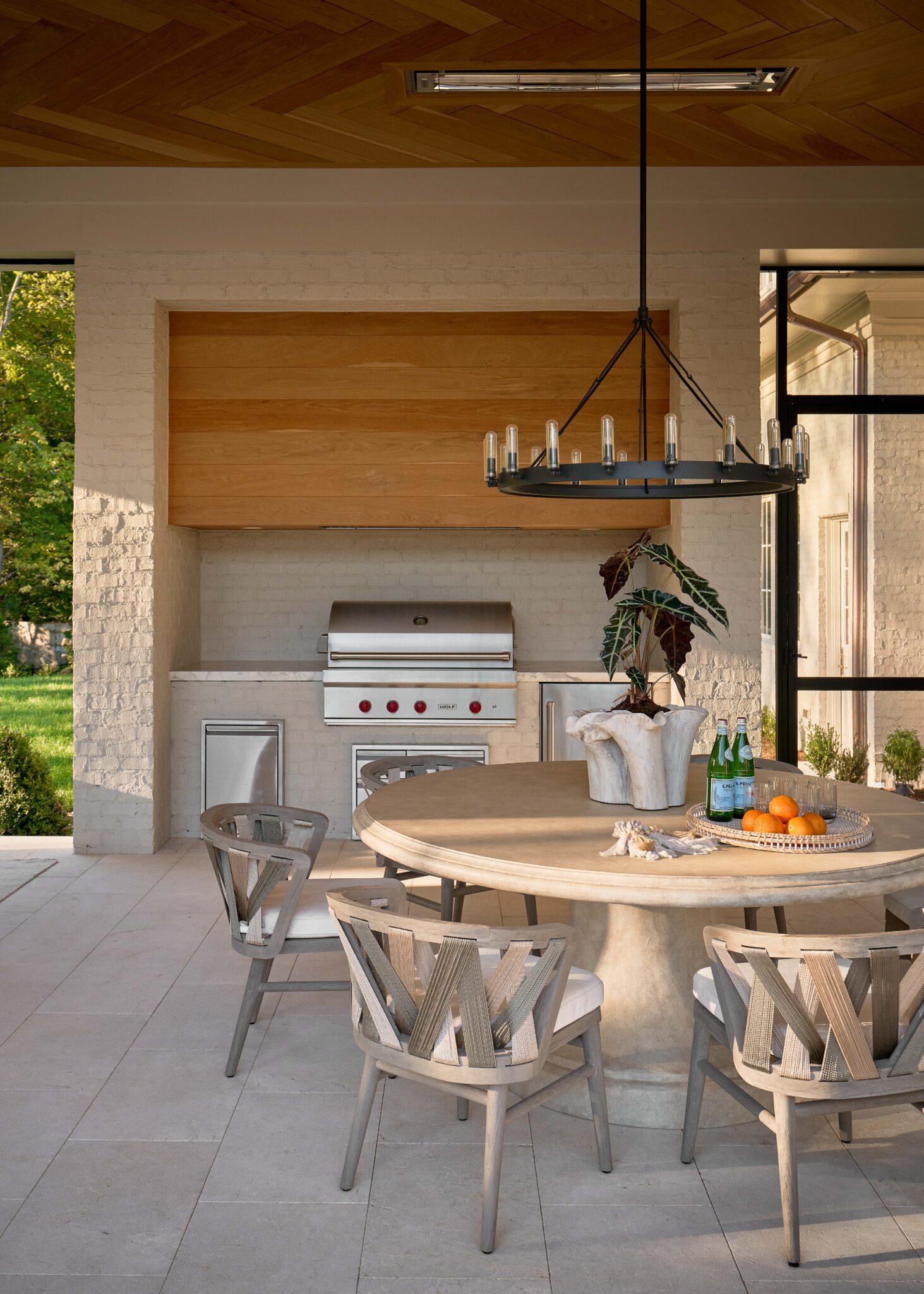 Southern Colonial Estate - GERRARD BUILDERS