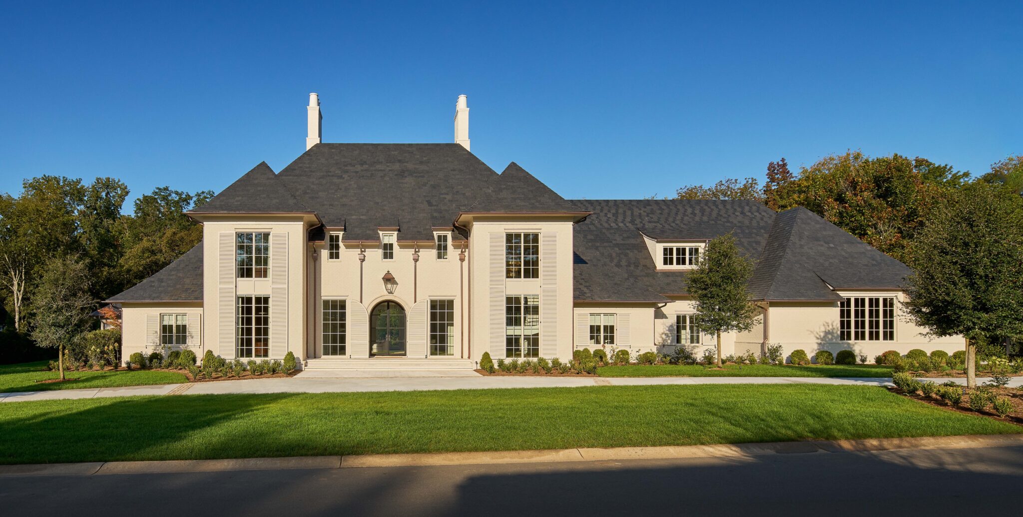 Southern Colonial Estate - GERRARD BUILDERS